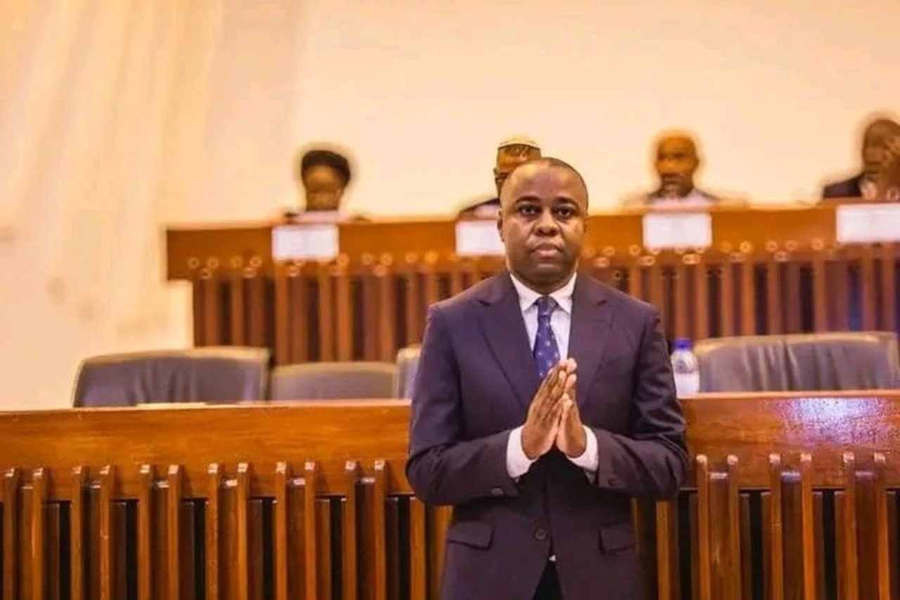 Conheça o substituto de Eneas Comiche na Assembleia da República ...