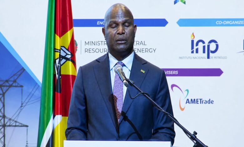 Moçambique: PR Chapo promulga novo quadro legal da comunicação social ...